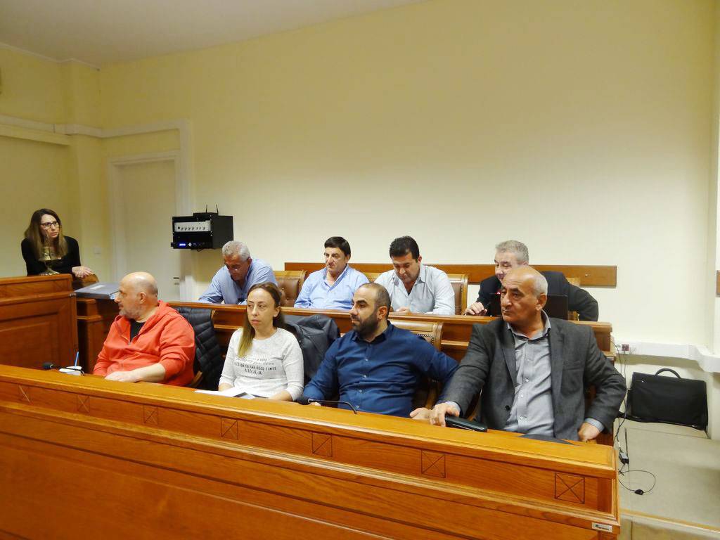 Δημοτικό Συμβούλιο Ξάνθης: Άναψαν τα αίματα κι έπιασε… ξημερώματα η ...