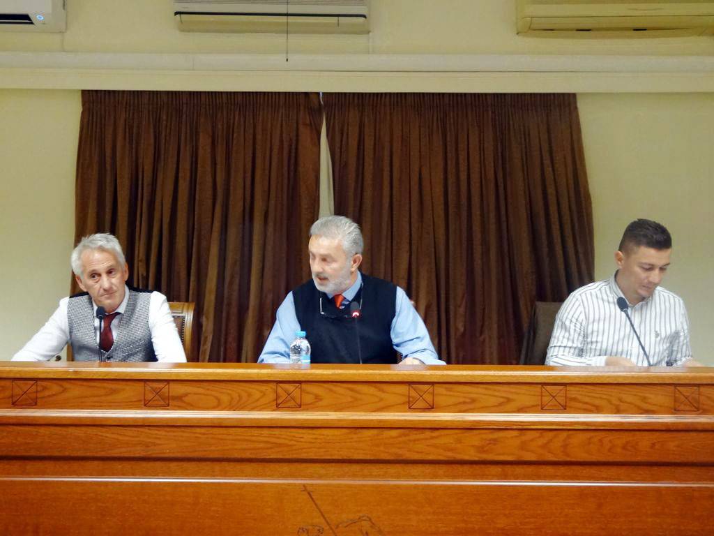 Δημοτικό Συμβούλιο Ξάνθης: Άναψαν τα αίματα κι έπιασε… ξημερώματα η ...