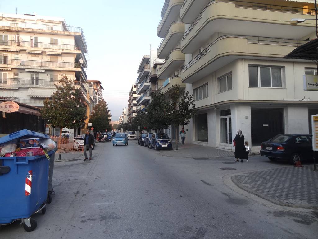 Παραλαμβάνονται σήμερα τα πρώτα υλικά οδοφωτισμού με LED