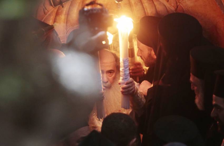 Άγιο Φως: Δείτε εδώ Live την τελετή αφής από τον Πανάγιο Τάφο