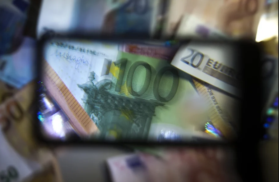 Πότε πληρώνονται όλα τα επιδόματα του ΟΠΕΚΑ