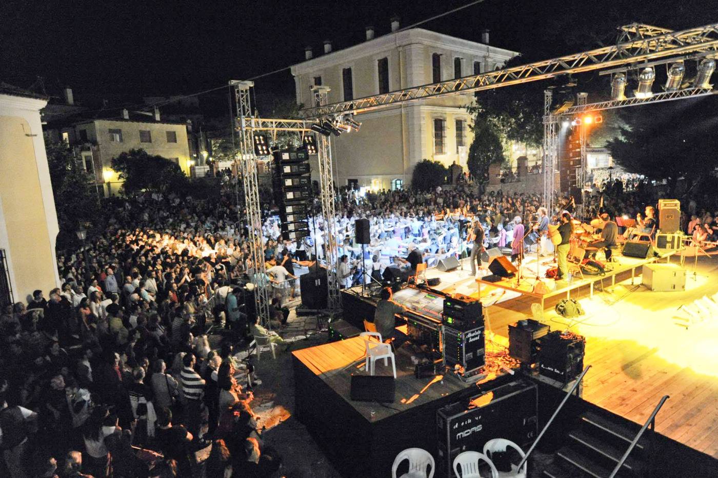 Έτοιμη η Ξάνθη για τις Γιορτές Παλιάς Πόλης – Μια ημέρα πριν η «Λευκή ...