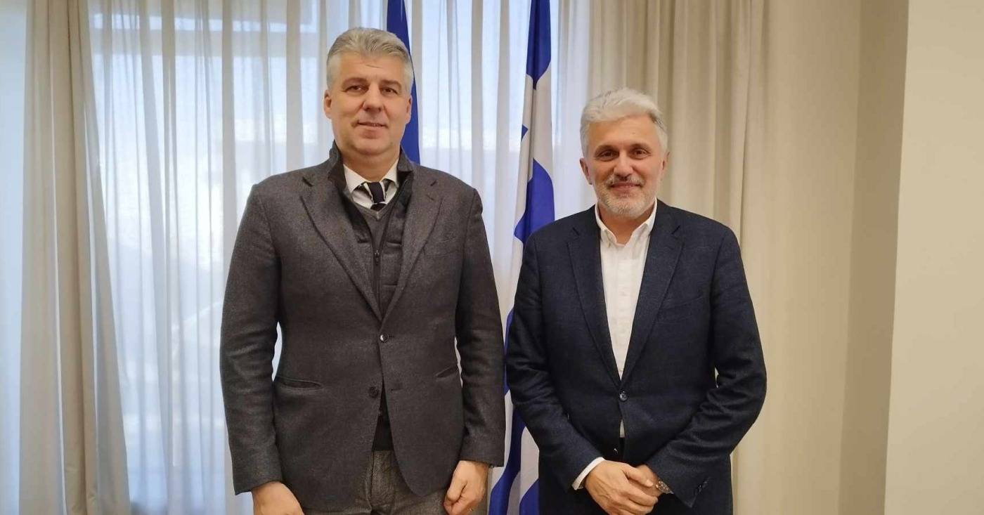Στον Περιφερειάρχη ΑΜΘ ο Πρύτανης του ΔΠΘ Φ. Μάρης και ο Τομεάρχης ...